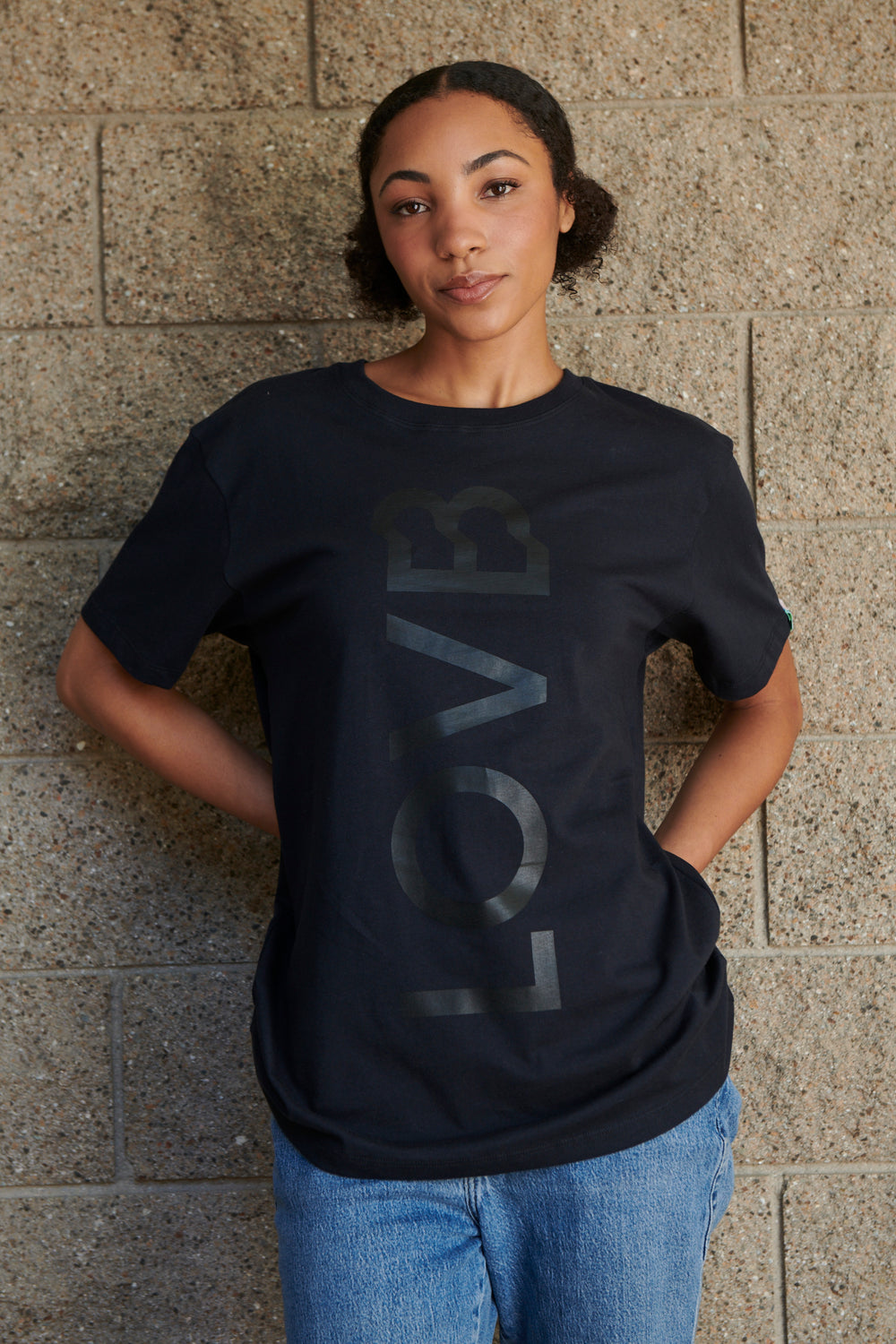 LOVB Max Vertical Logo T-Shirt – Shop.LOVB.com